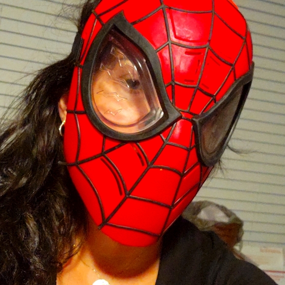 Marvel | Toys | 26 Marvel Spiderman Talking Electronic Mask Lights Up ...